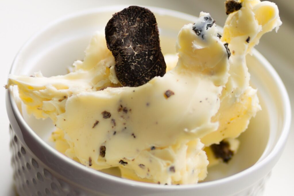 How to Make Truffle Butter - Bultruffe